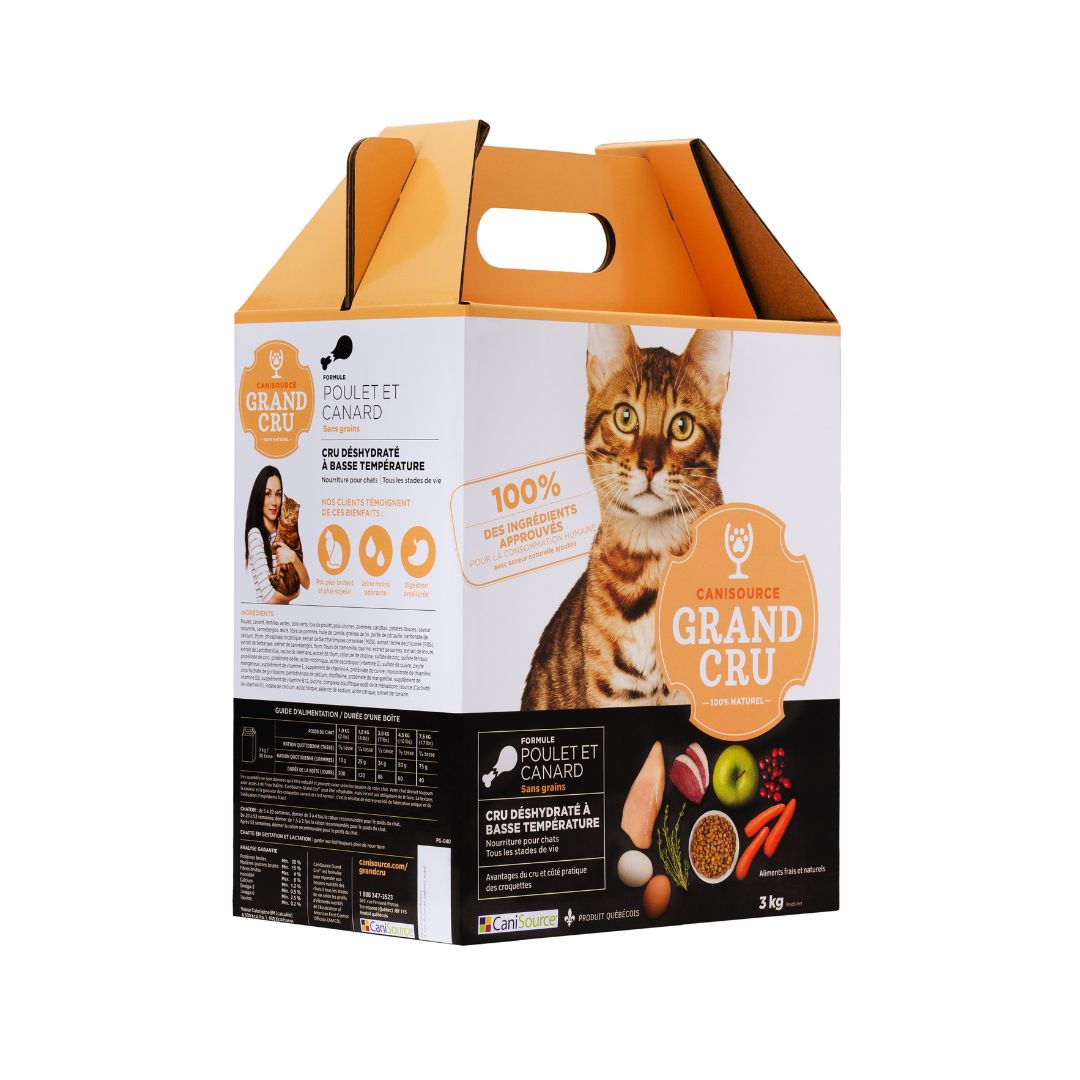 Grand Cru : Croquettes pour chat avec de la viande de poulet et du canard